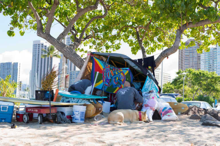 Honolulu's crackdown on homelessness causing legal problems for ...