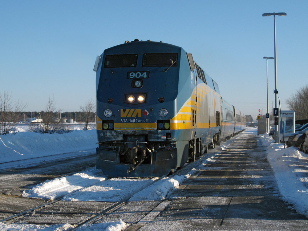 Via Rail to invest in passenger service Toronto to Montreal