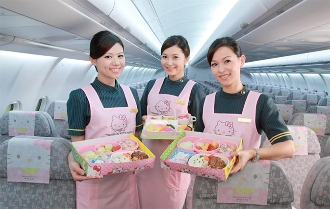 These photos of EVA Air’s Hello Kitty planes make us want to book a ...