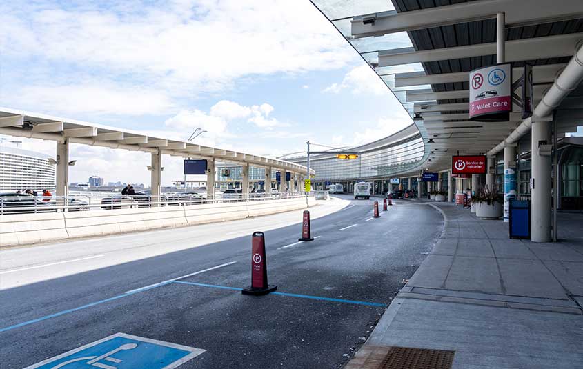 Airport delays inevitable as border reopens to U.S. travellers on Aug ...