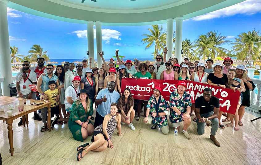 Redtag.ca celebrates 20th anniversary in sunny Jamaica - Travelweek