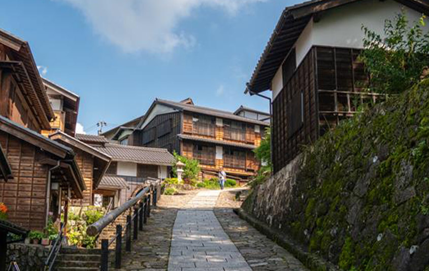 New walking tour from Oku Japan explores Nakasendo Trail’s post towns ...