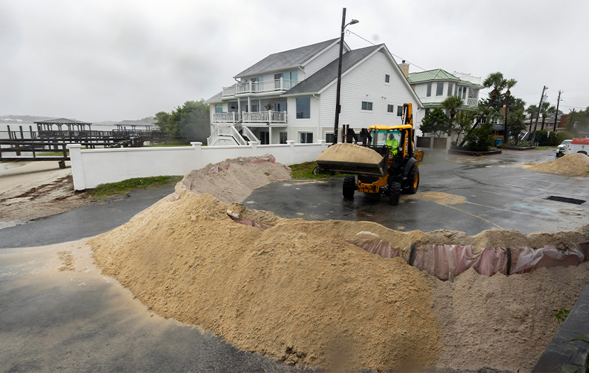 Slow-moving Tropical Storm Debby bringing torrential rains, major flood threat to southeastern U ...