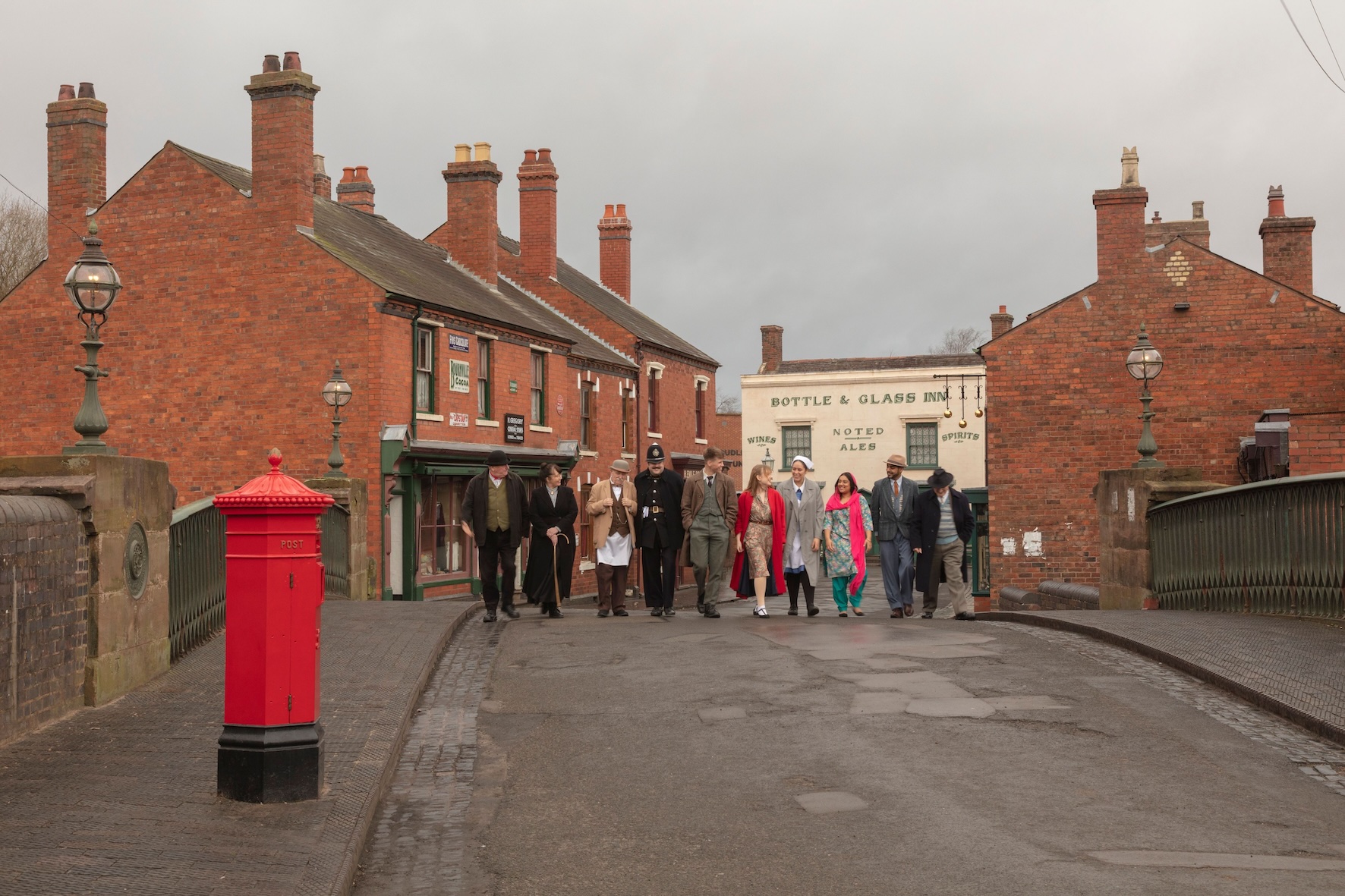 VisitBritain launches global screen tourism campaign with blockbuster ...