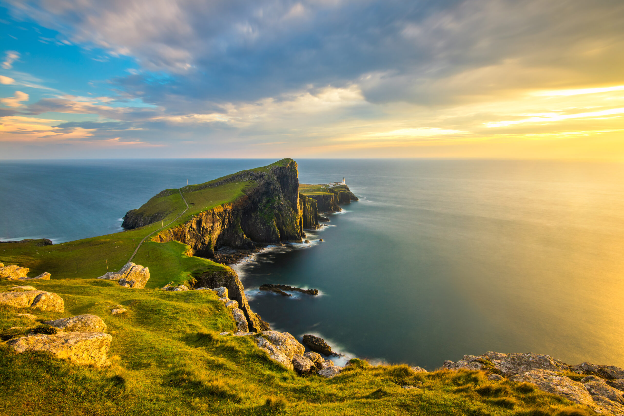 Order Collette’s new 2025-26 British Isles brochure - Travelweek