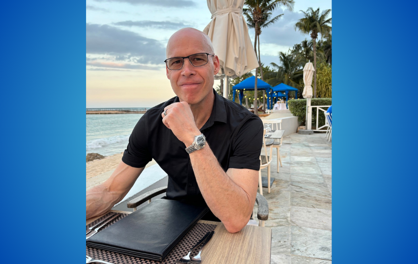 Ontario couple rallies legal support after husband's D.R. arrest - Travelweek