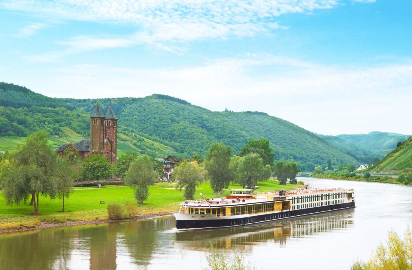 Trafalgar’s Spotlight Savings puts the focus on European river cruise ...