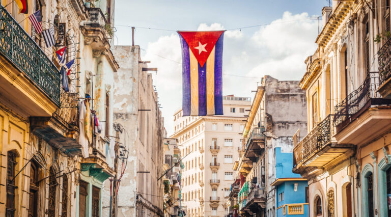 Sunwing Vacations Group suspends Cuba program; Cuba Tourist Board ...